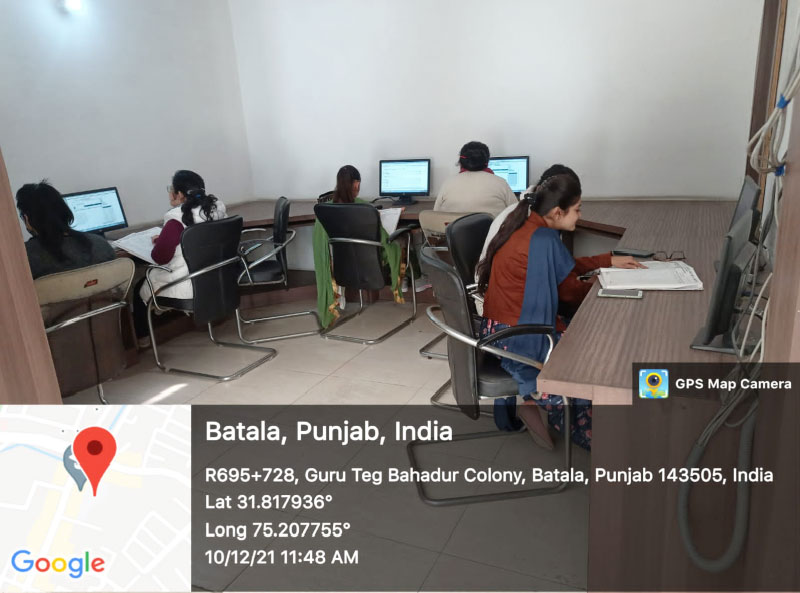 RR Bawa DAV College For Girls
